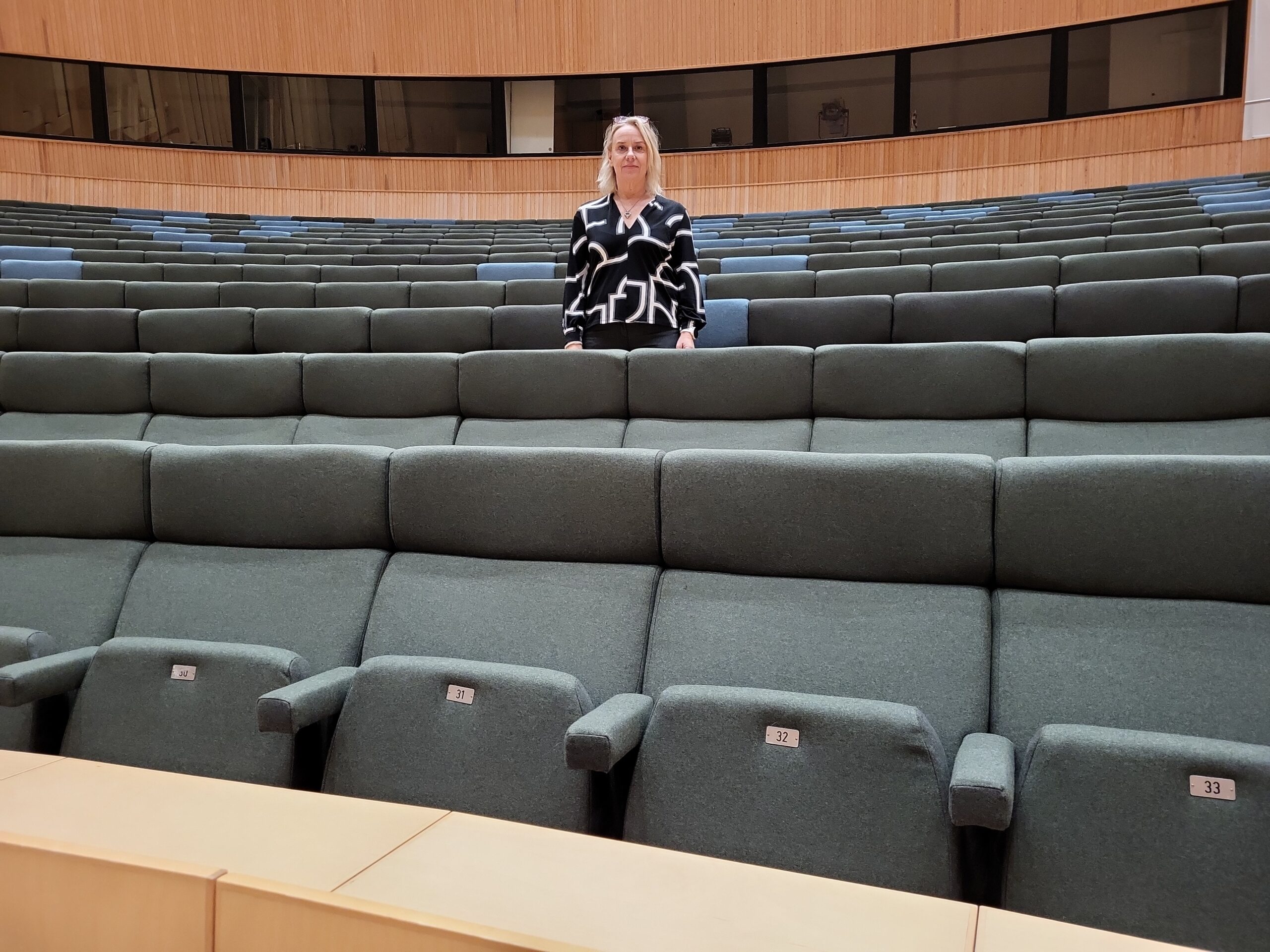 Juuri kunnostettu Kulttuuritalo ilahduttaa sekä henkilökuntaa että ...